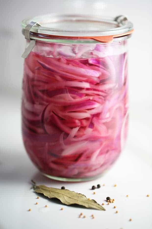 Super Easy and Quick Pickled Red Onions - Food Flavorz